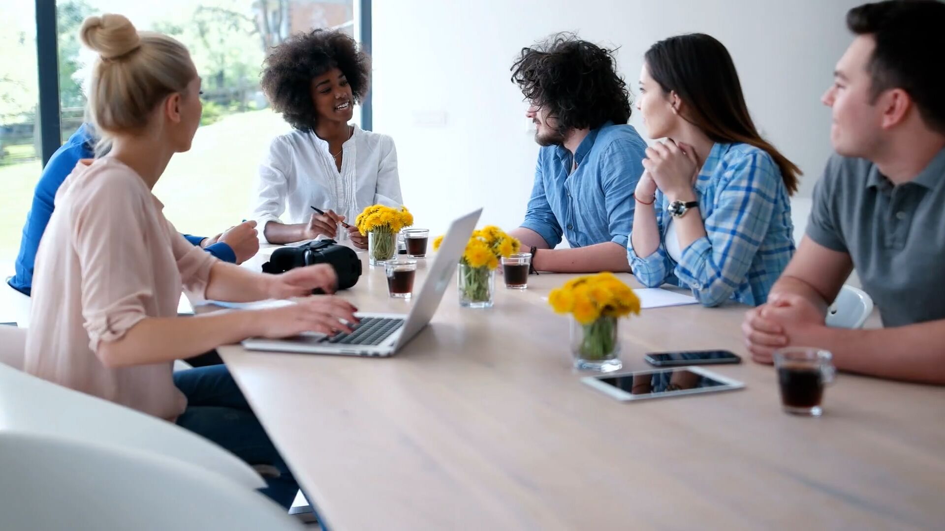 2. Utilize Custom Visuals for Better Insights